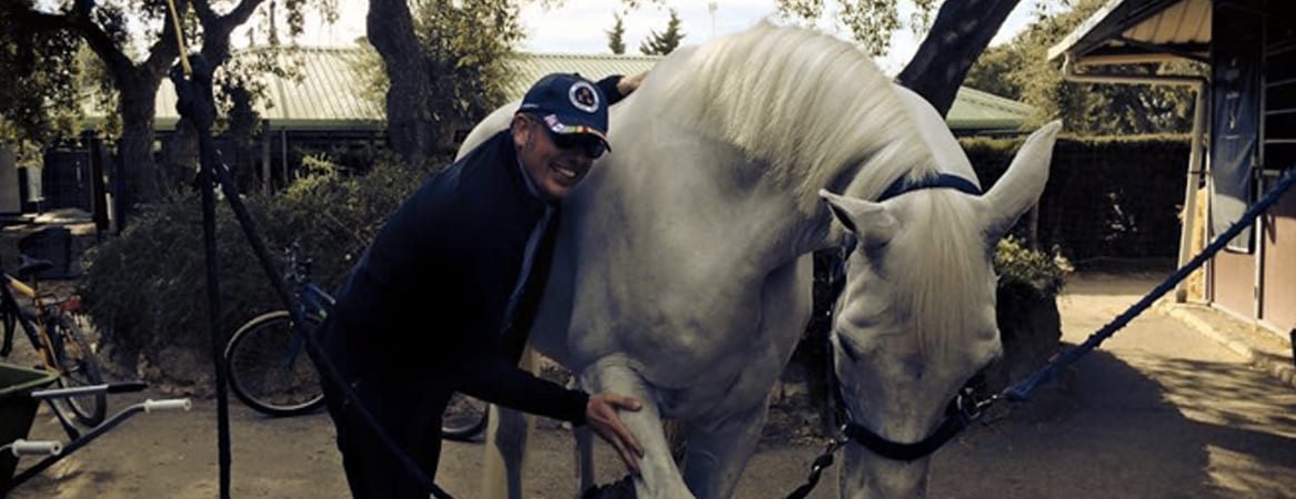 Ucciso con un colpo d’arma da fuoco un cavallo dell’imprenditore Garrone